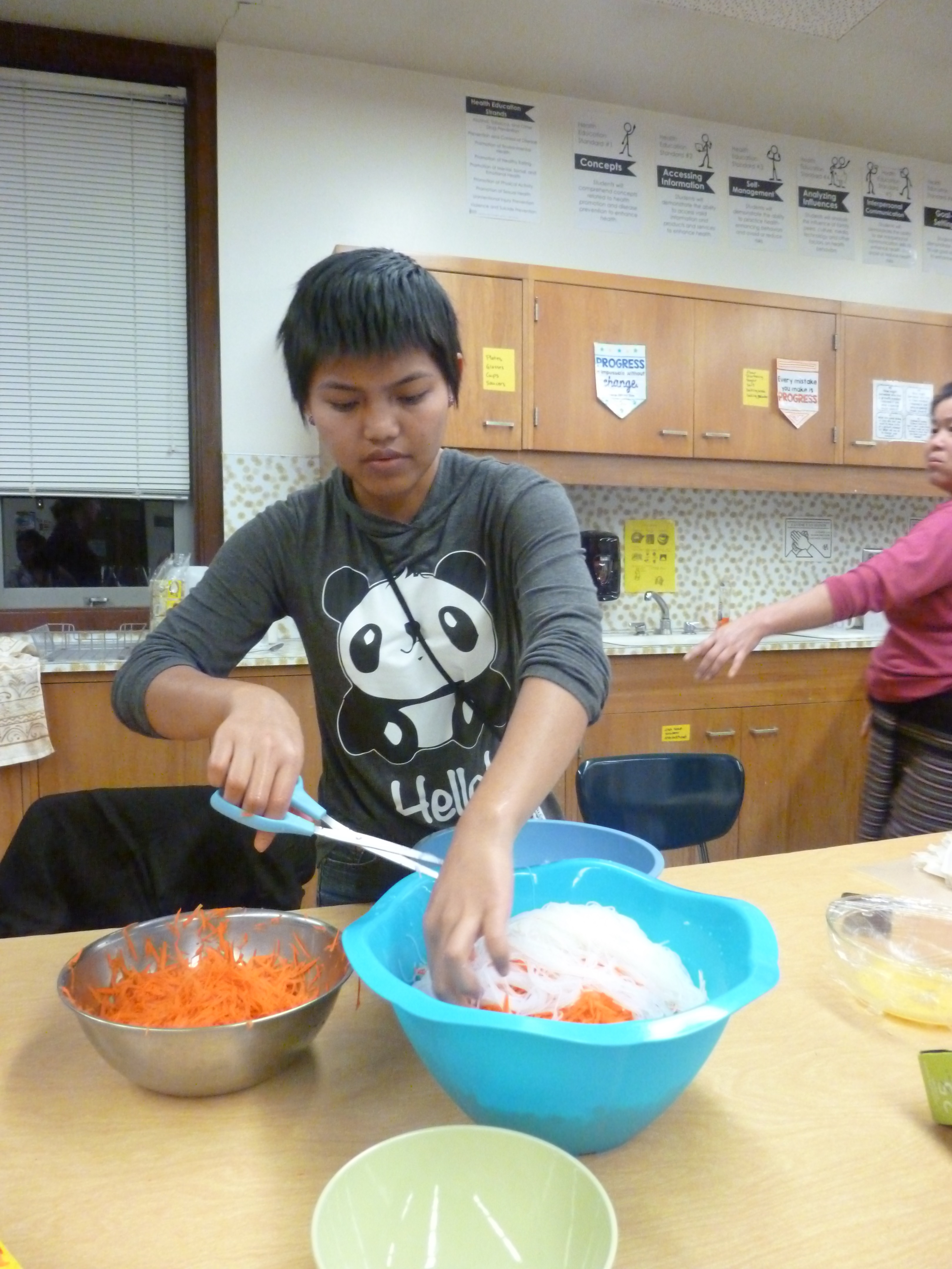 Egg Rolls with Ka Paw | Reynolds School District - Oregon