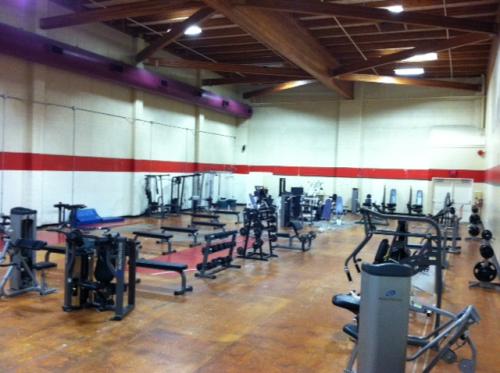Reynolds Middle School Remakes Weight Room with $10,000 NIKE Grant ...